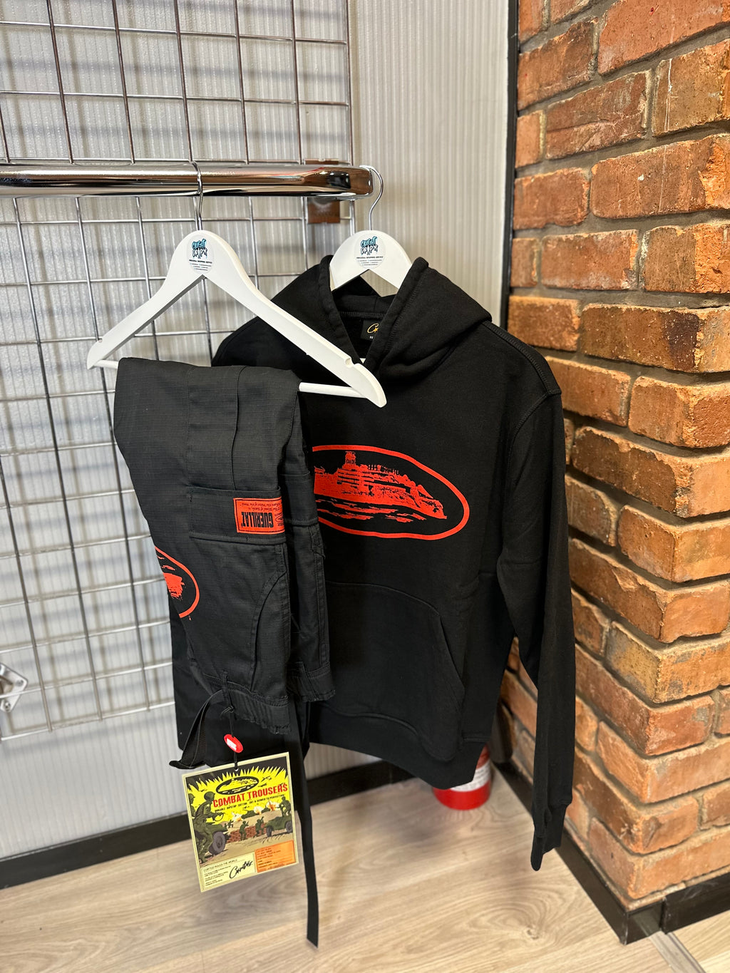 Corteiz Alcatraz Red Logo, Black Hoodie | Cargos – Caught Drip'N'