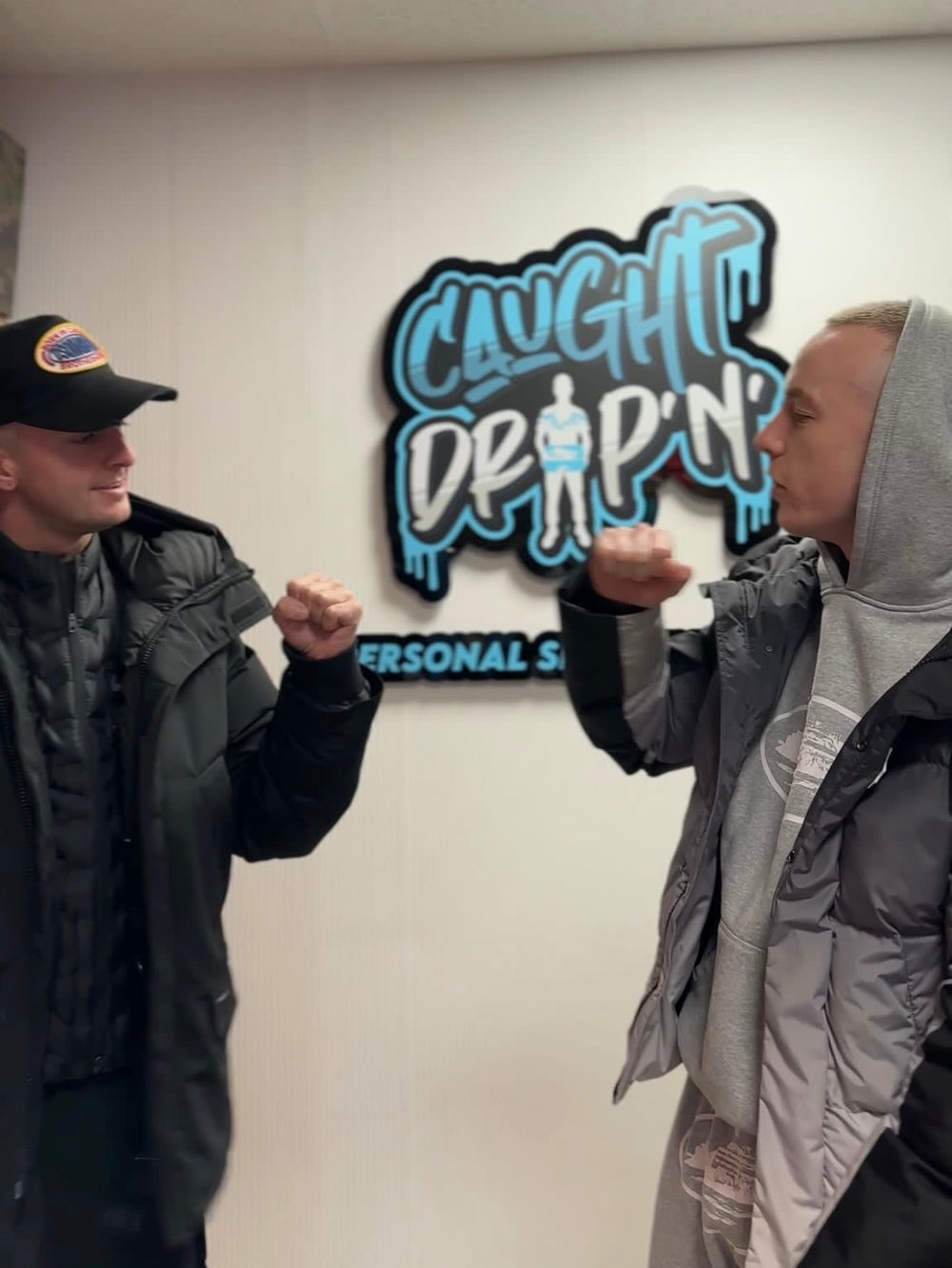 Caught Drip’N’ Black Logo Hoodie – Caught Drip'N'